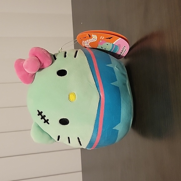 Zombie Hello Kitty Squishmallow